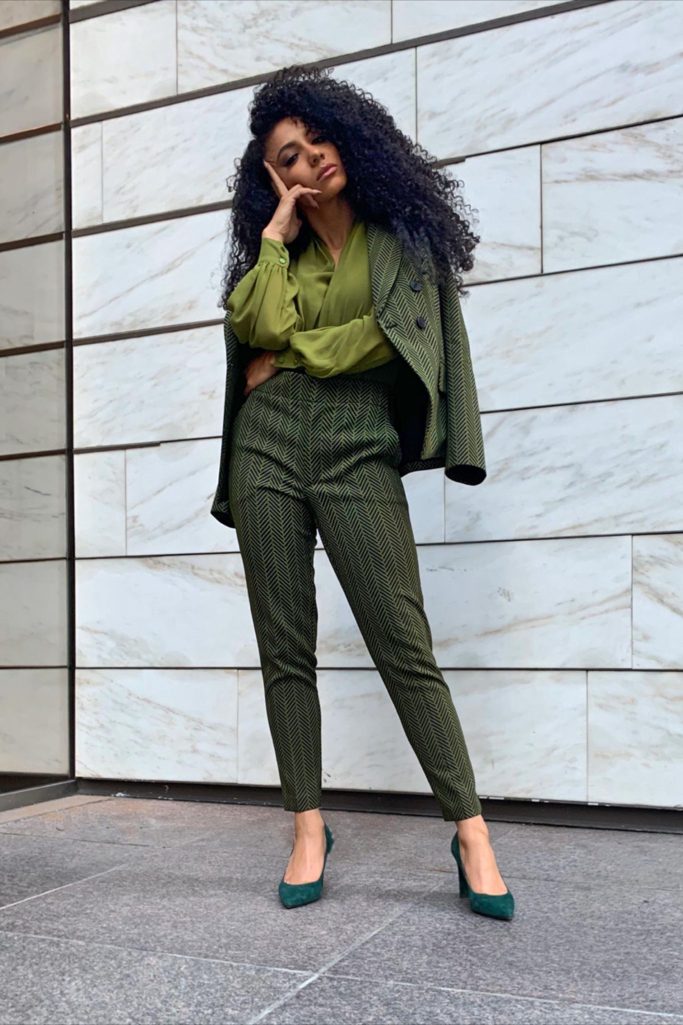 Professional Office Outfits You Will Love To Wear 2023 - Street Style ...