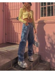How To Wear Loose Jeans For Women: Best Outfits To Try Now 2023 ...