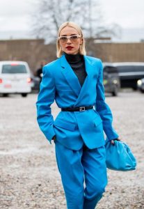 Smart Business Dress Code For Women 2023 - Street Style Review